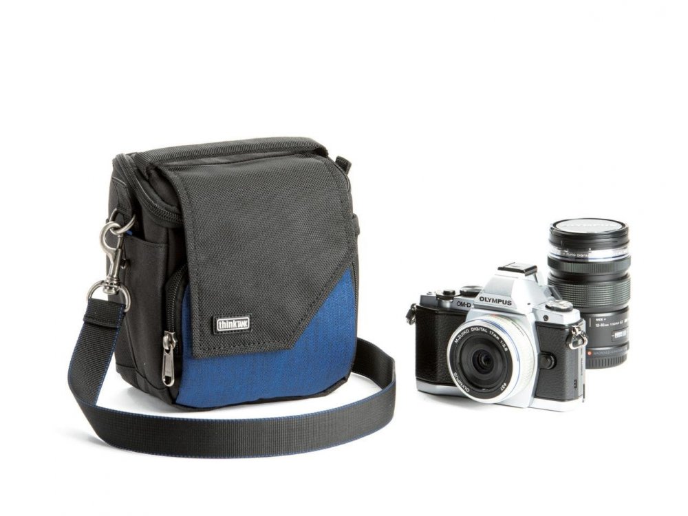 Mobil mit Produkten von Think Tank Foto Photo sagafoto